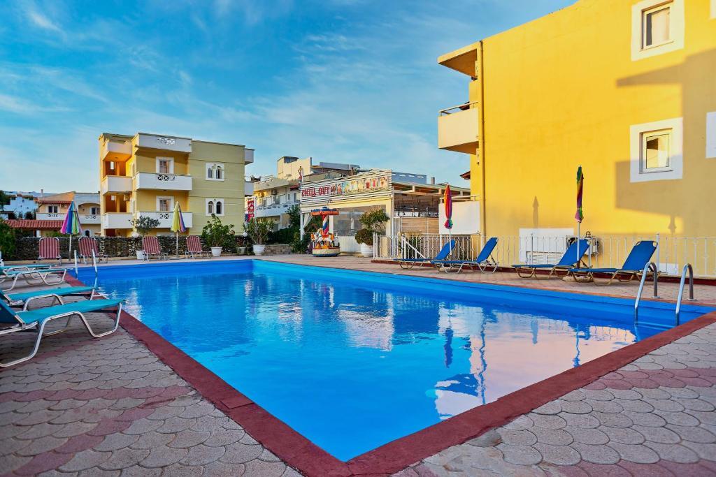 Irini Studios in Stalos, Griekenland | Zoover